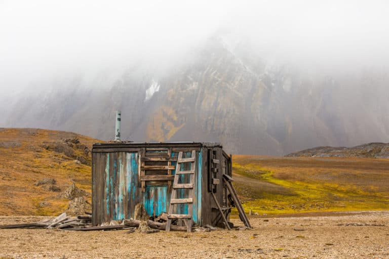 25 photos that will inspire you to visit Svalbard - Young Adventuress