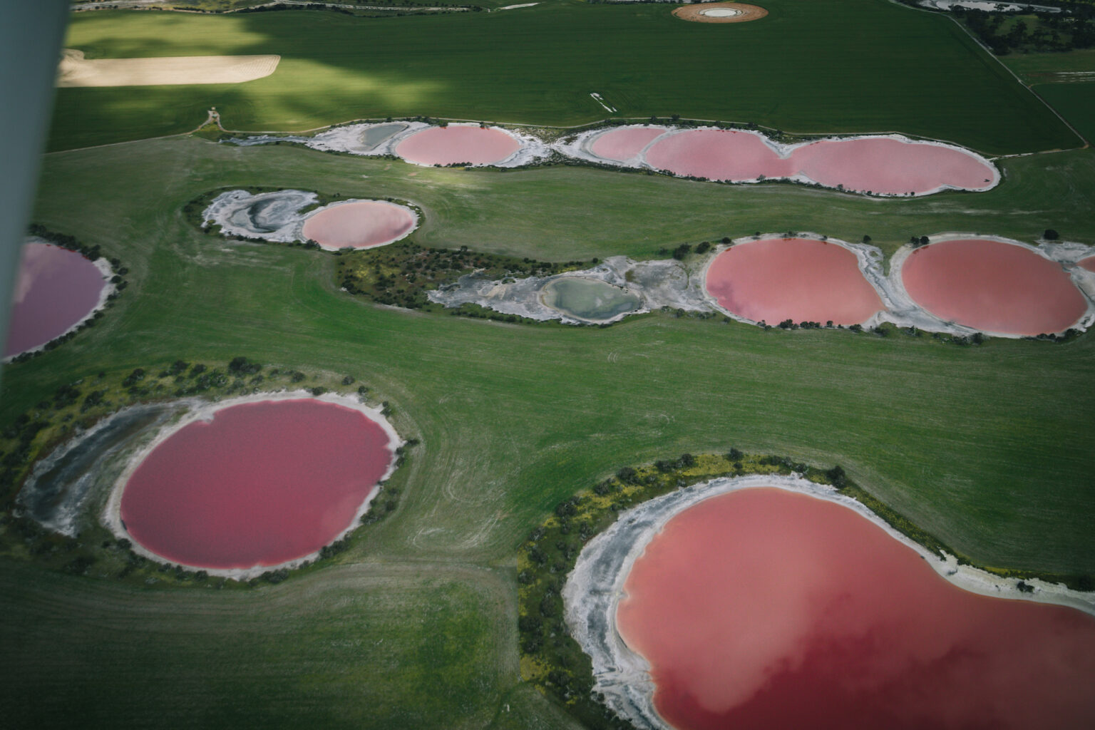 Australia's pink lakes are straight out of a fairytale - Young Adventuress